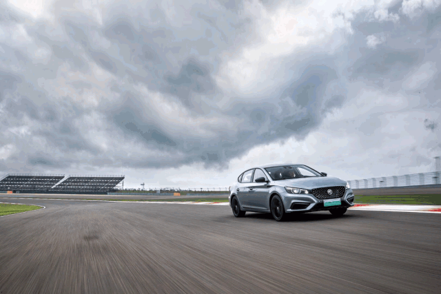 15万买300匹马力？！2019款eMG6深圳有道正式销售_搜狐汽车_搜狐网