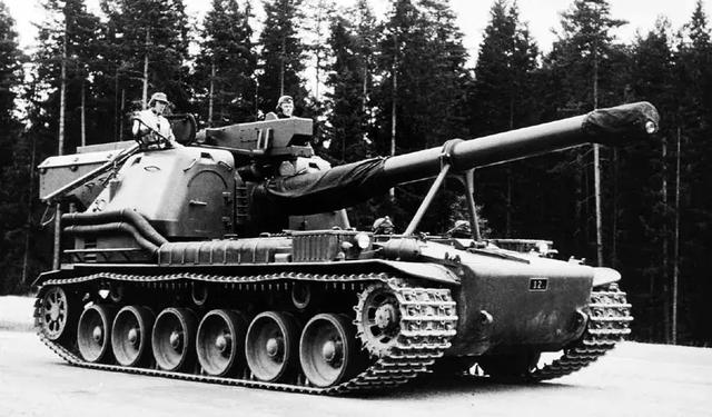 近代装甲 | 瑞典也有自豪的资本！变态“山地之王-Kranvagn”诞生_坦克