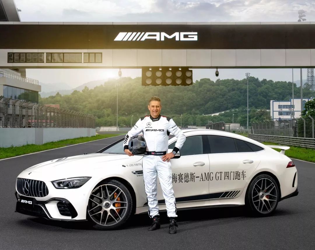 AMG创浙赛四门四座量产车最快圈速纪录 全新AMG GT四门跑车非凡体验之旅燃擎开启_搜狐汽车_搜狐网