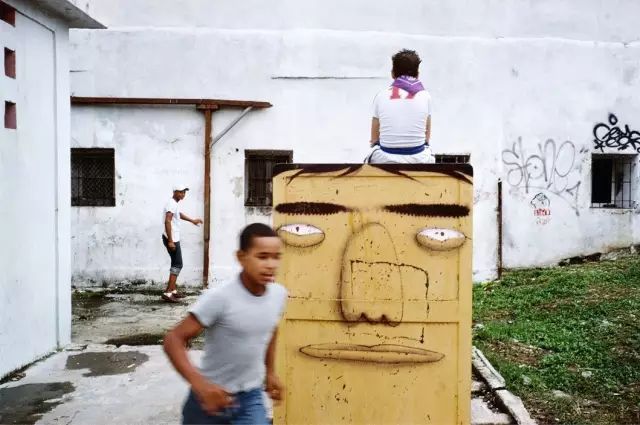 【佳作赏析】Alex Webb：复杂构图，鲜明的色彩_作品