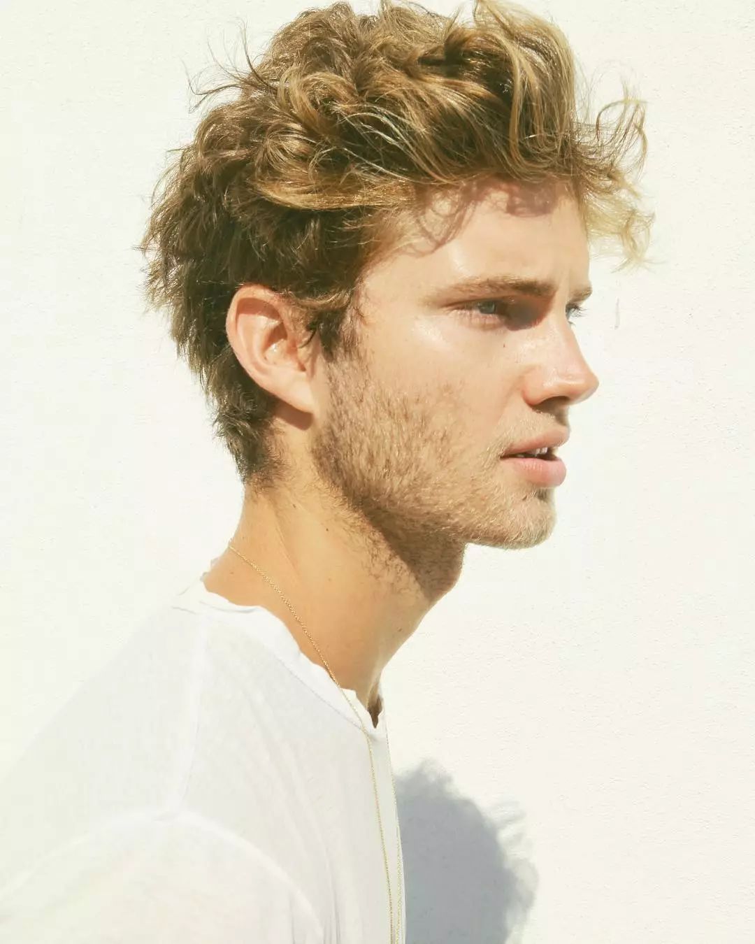 非常具有古典美的南非男模Luke Volker，我可以！