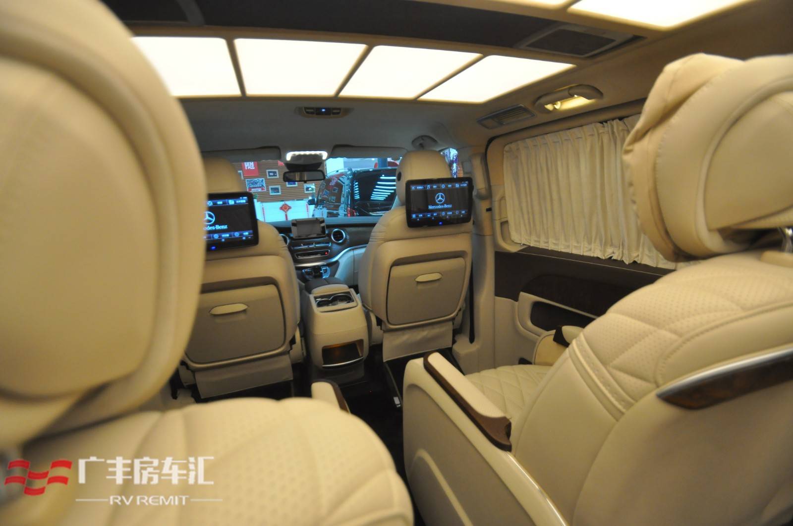 19款奔驰VS680，豪华七座商务车，带您深度体验MPV的奢华与尊贵_搜狐汽车_搜狐网