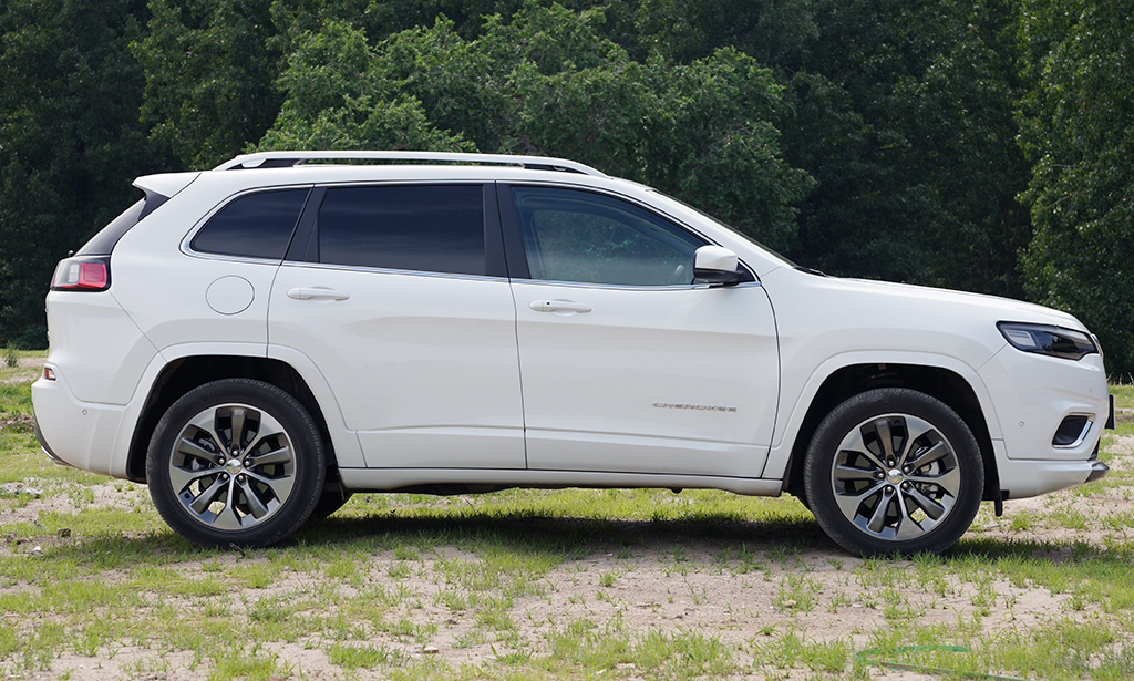 Jeep家族中的居家好先生：深度试驾全新Jeep自由光四驱全能版_搜狐汽车_搜狐网