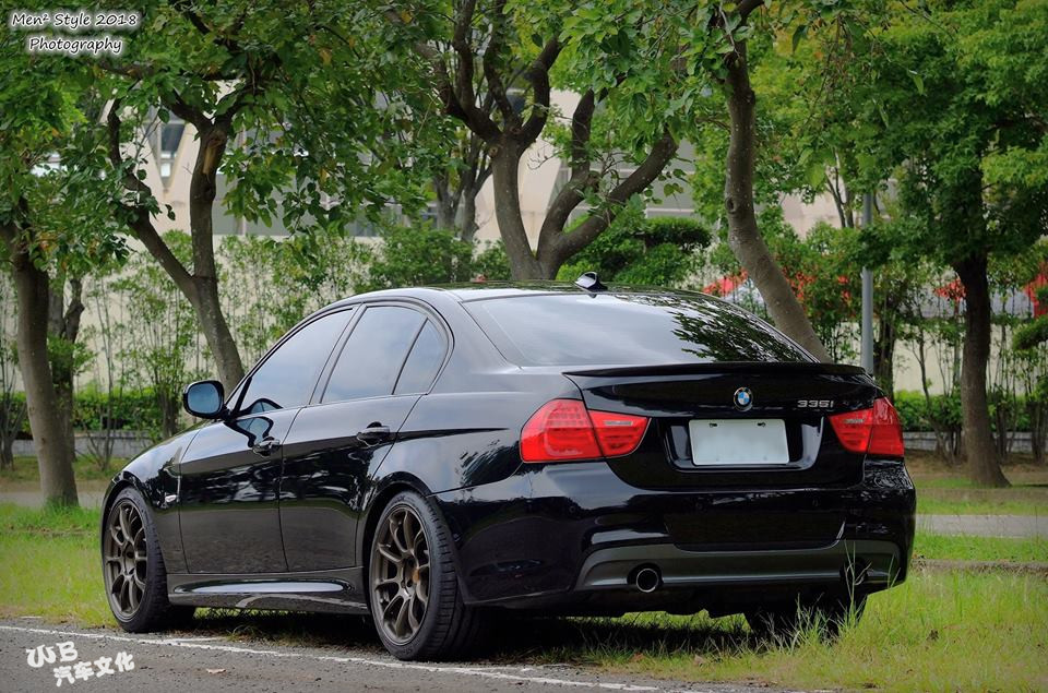 感觉不出来它的年纪！宝马E90 335i改装鉴赏_搜狐汽车_搜狐网