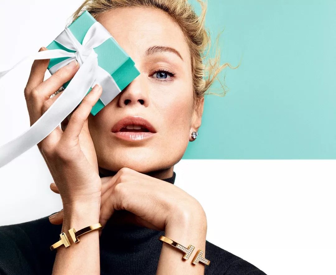 前方剁手预警，Tiffany&Co.2019春季Tiffany T系列又来抢钱了！-搜狐大视野-搜狐新闻