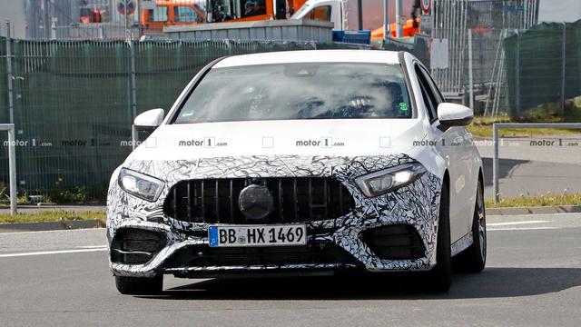 奔驰AMG A45谍照曝光，60万买一辆A45是高R不好玩还是你飘了？_搜狐汽车_搜狐网