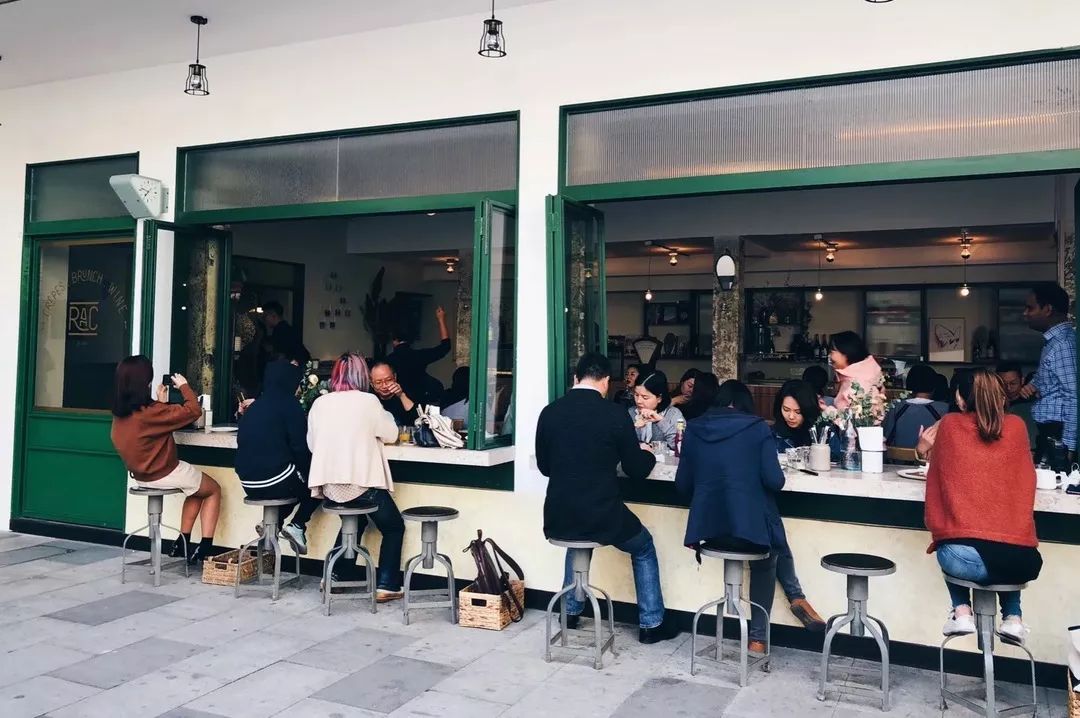 RAC BAR全新升级2.0，比“复古绿窗框”出片率更高的是...？_搜狐汽车_搜狐网