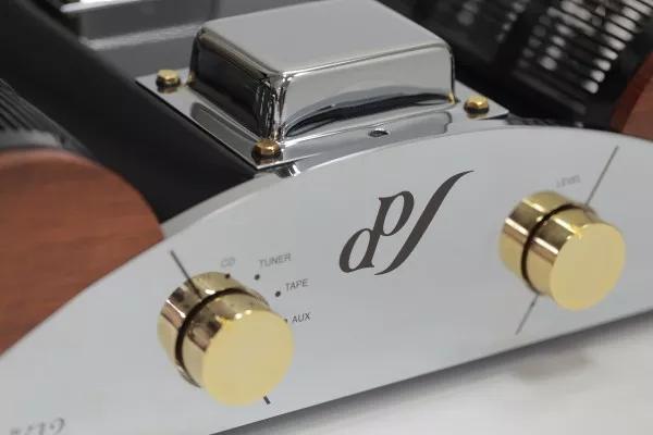 源自引擎的设计 — —评EAR Yoshino V12合并式功放_搜狐汽车_搜狐网