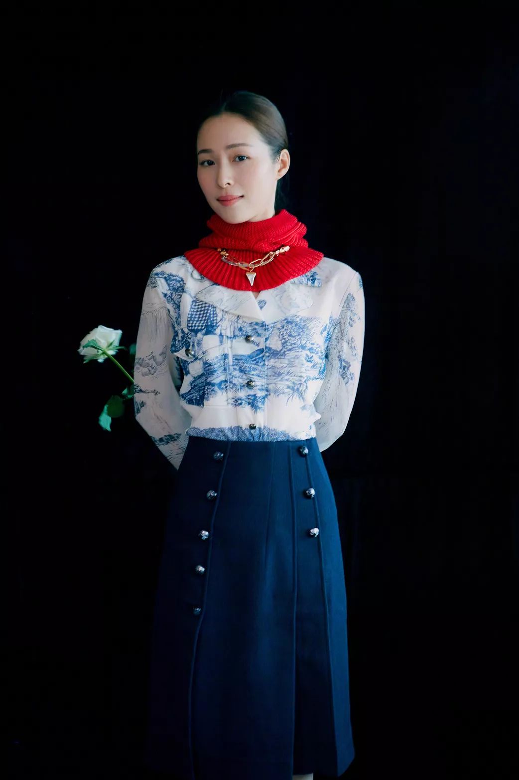 Chloé 2020 早春大秀 明星齐聚_时装__都市丽人