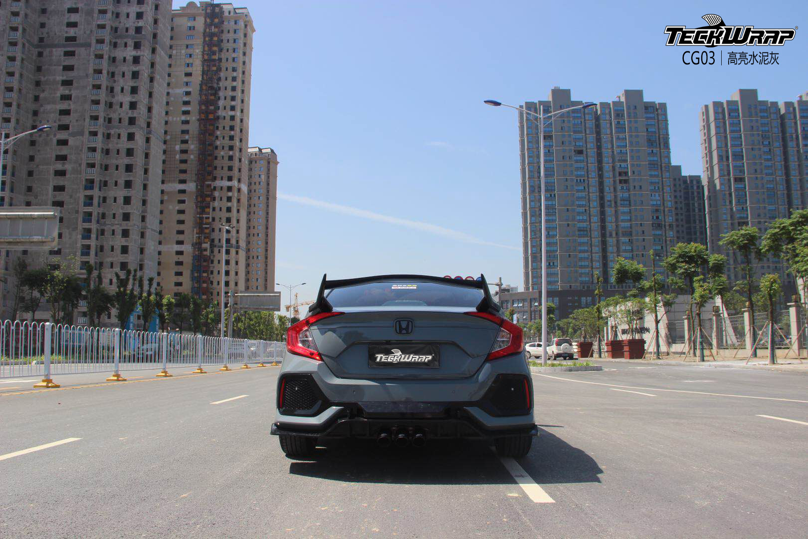 本田思域汽车改色贴膜TeckWrap美国秃鹰CG03高亮水泥灰_搜狐汽车_搜狐网