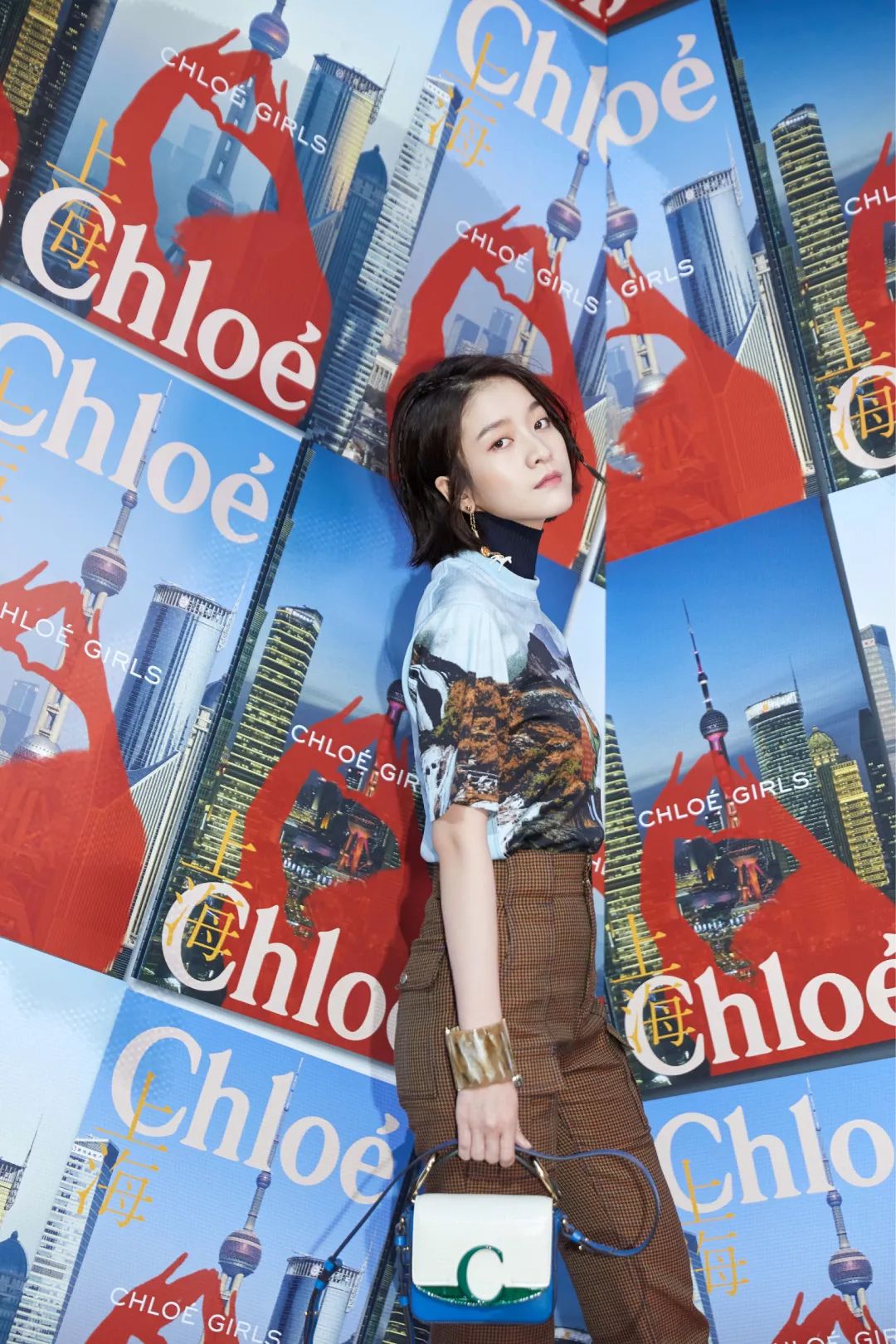 Chloé 2020 早春大秀 明星齐聚_时装__都市丽人