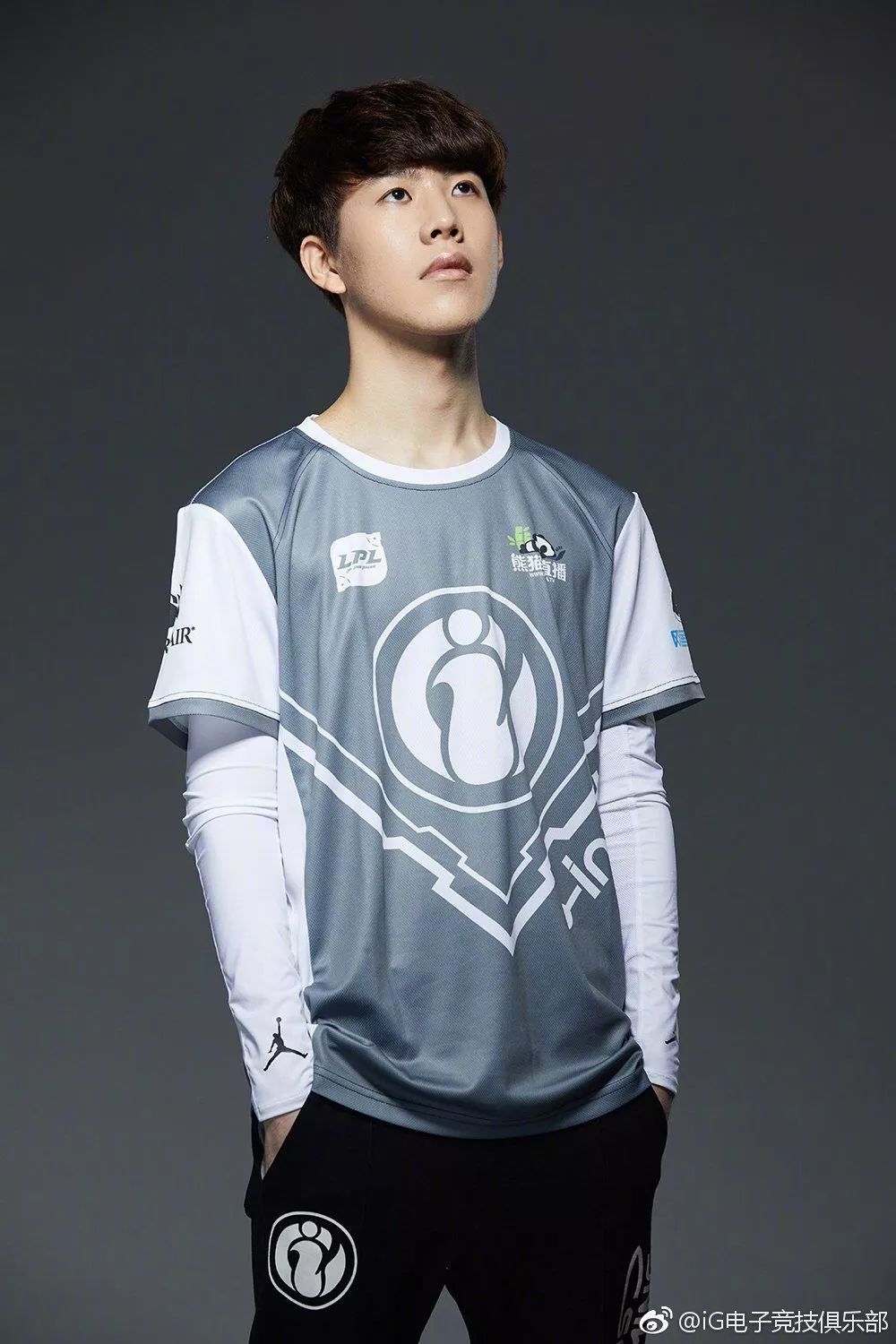 「选手日常」来盘点一下这些年选手们定妆照的变化第二弹~_Meiko