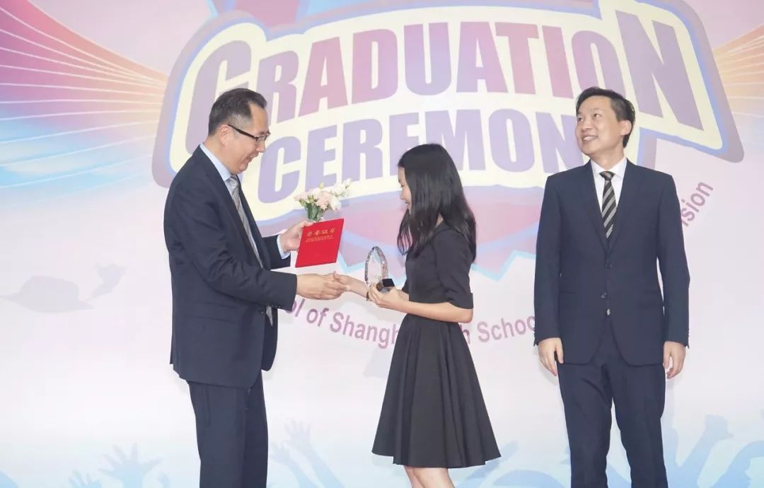 Primary School and Middle School Graduation Ceremonies_the