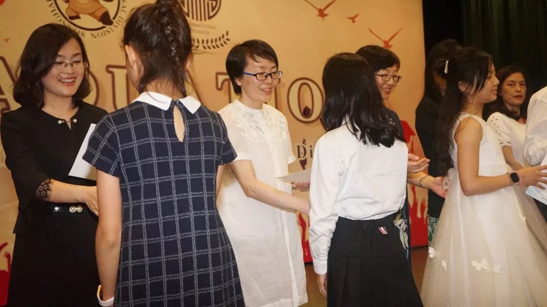 Primary School and Middle School Graduation Ceremonies_the