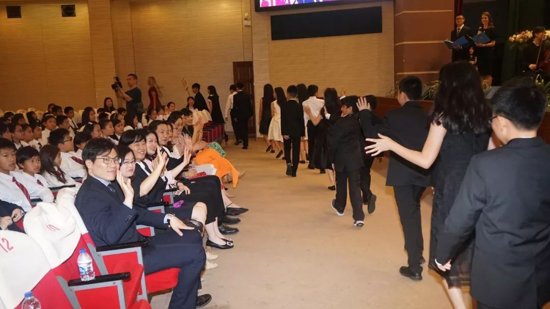 Primary School and Middle School Graduation Ceremonies_the