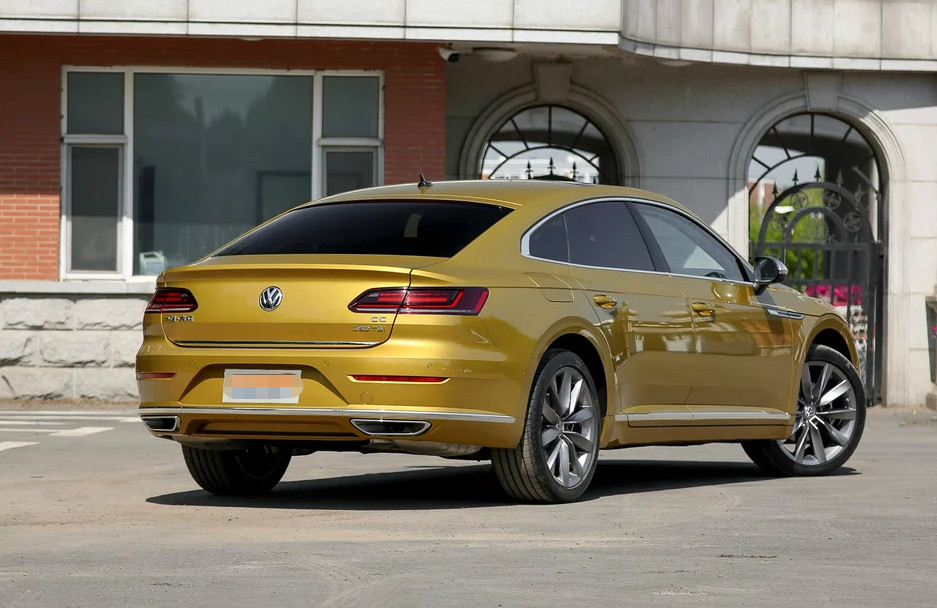 CC终于亲民，现跌至17万，挽救销量，配2.0T有186匹，颜值真高！_搜狐汽车_搜狐网