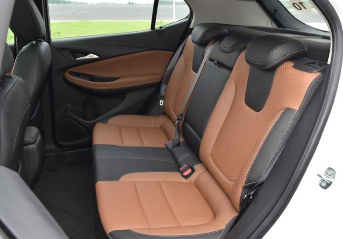 1.3T、9AT、四驱，美系昂科拉GX这么拼！_搜狐汽车_搜狐网