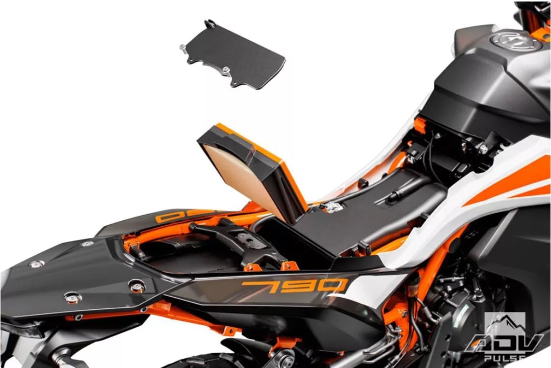 精强硬派：2019 KTM 790 Adventure（R）评测_搜狐汽车_搜狐网