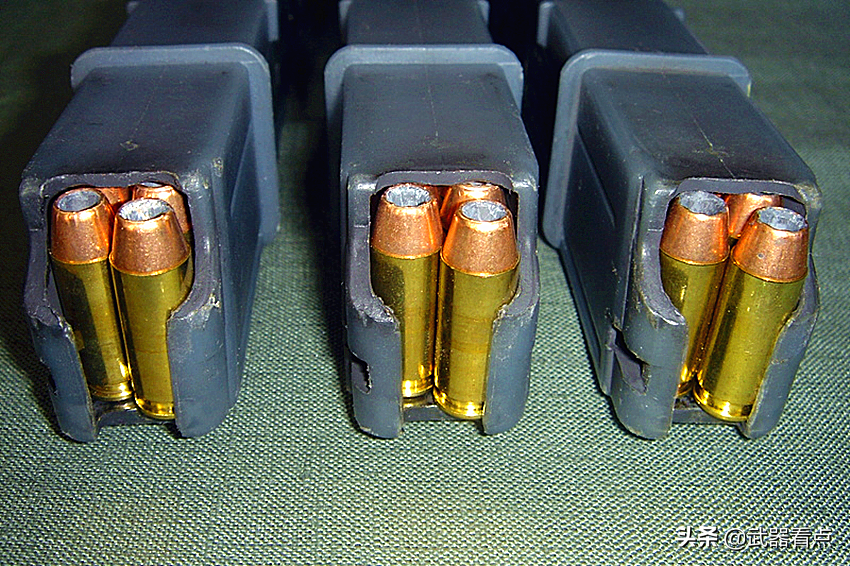 军事丨根据美国FBI提出要求为其，（人质拯救队）研制的MP5冲锋枪-搜狐大视野-搜狐新闻