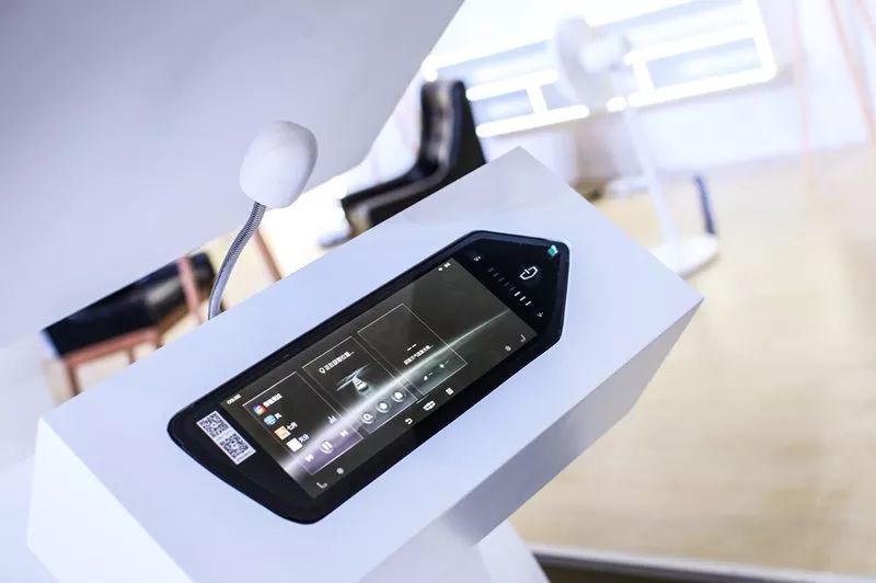 吉利 GKUI 19 发布：软硬生态两手抓，高筑壁垒和开放共赢的技术哲学_搜狐汽车_搜狐网