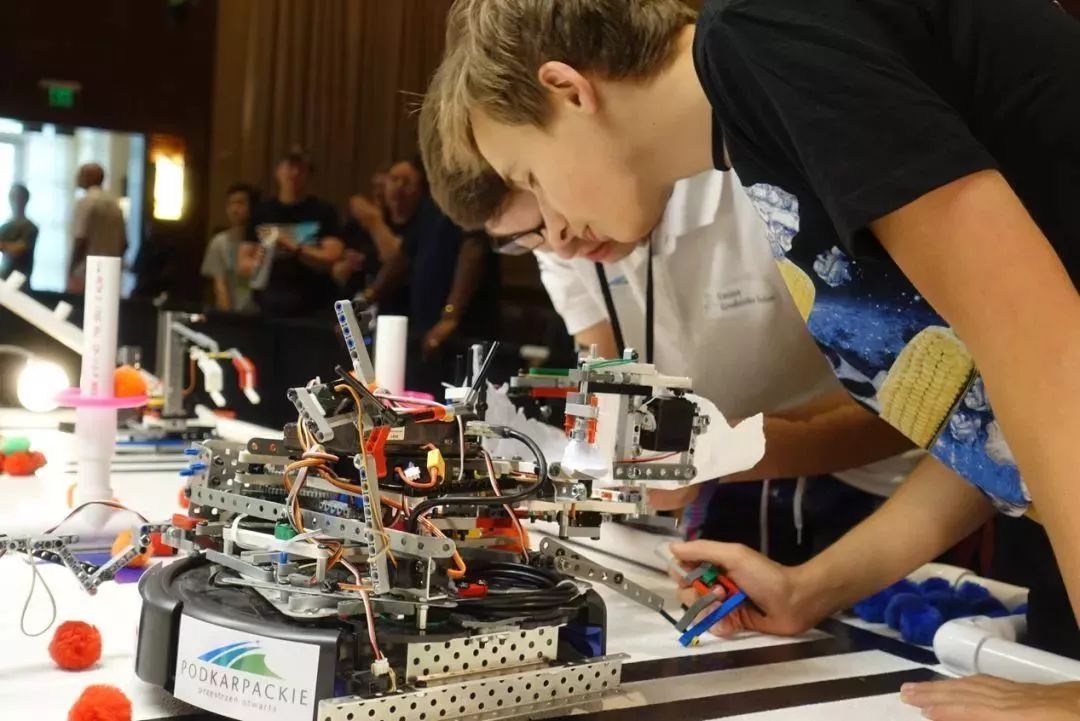 出征美国！2019全球教育机器人大会，我们来了！_Botball