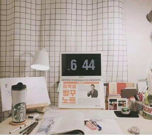 Ins风高颜值书桌装扮参考，工作学习幸福感upup_空间