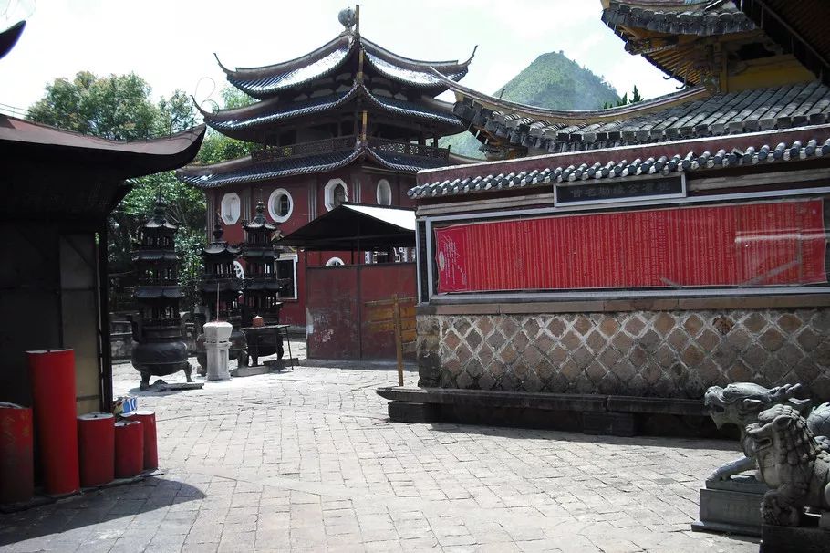 来看看位于青田县的一处神秘的地方——清真禅寺-搜狐大视野-搜狐新闻