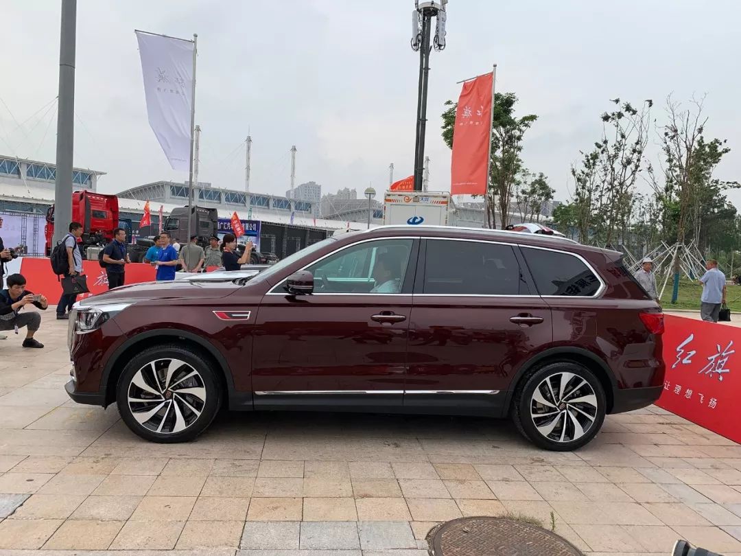 红旗HS7正式上市 售价34.98-45.98万元_搜狐汽车_搜狐网