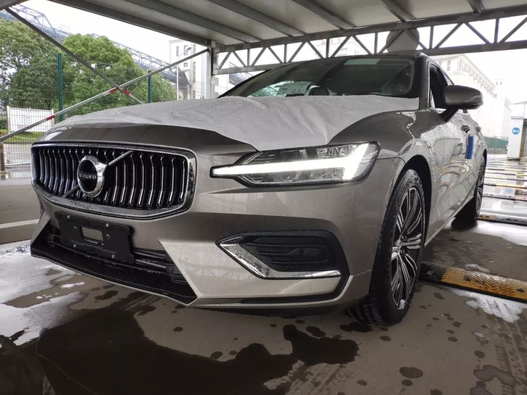 抢先曝光新一代沃尔沃V60 帅只是众多优点中最不突出的一个_搜狐汽车_搜狐网