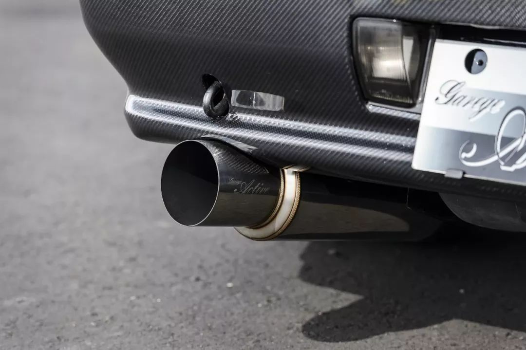 开箱报告 | 全碳的震撼！Make Up 1:43 Garage Active Carbon GT-R BNR32 汽车模型_搜狐汽车_搜狐网