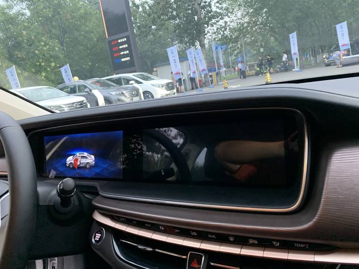 全新一代传祺GA6预售11.68万起 搭双12.3英寸贯穿屏 8月23日上市_搜狐汽车_搜狐网