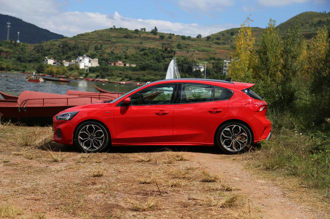 2020款福克斯正式上市 起售10.88万元_搜狐汽车_搜狐网