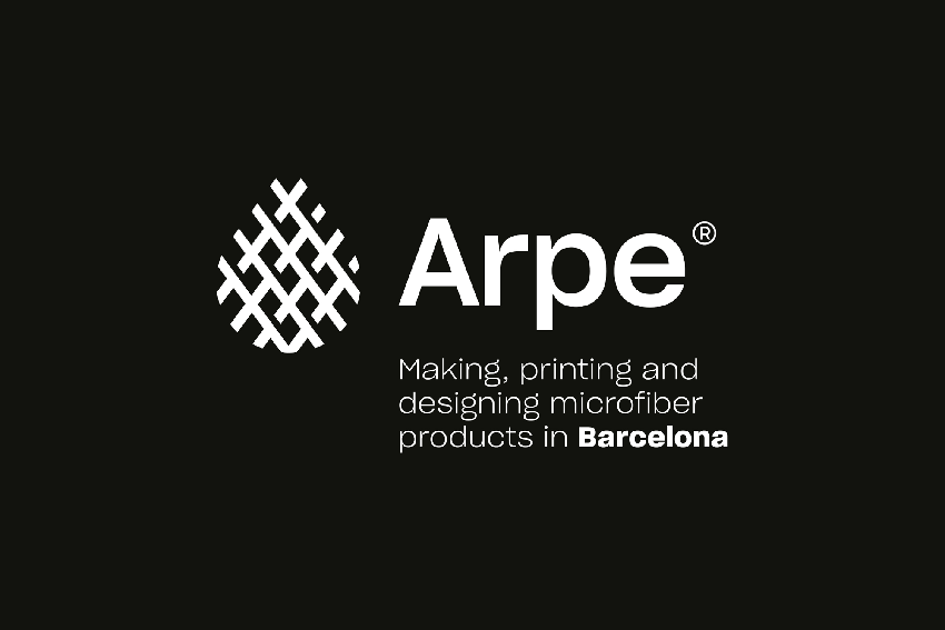 纺线加微纤维布料加染料就是Arpe品牌LOGO设计_搜狐汽车_搜狐网