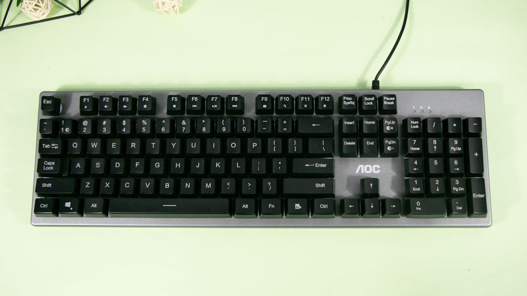 键盘怎么选？AOC真机械手感键盘来了！_组合键