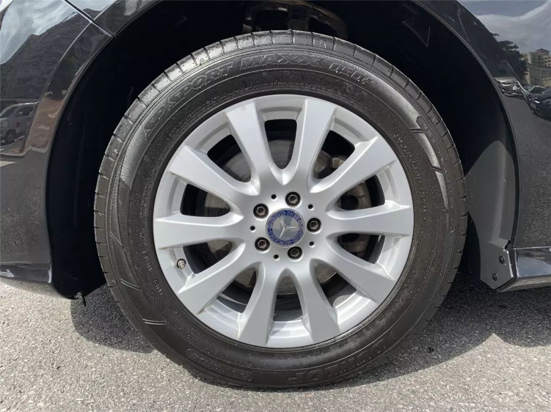 【推荐车型】奔驰R320 尽可沉浸于享受，无需分心！_搜狐汽车_搜狐网