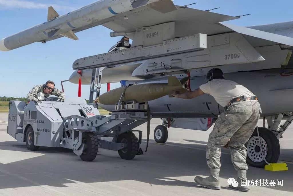 美空军计划部署下一代杀伤力增强型炸弹BLU-136_攻击