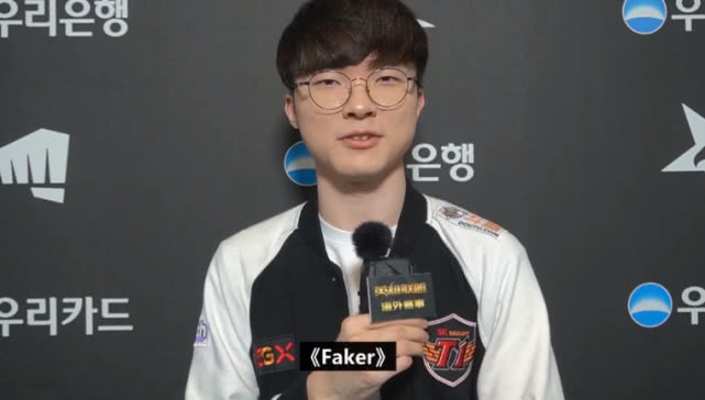 Faker接受专访，给人生自传定下的书名很朴实，不负魔王之名_直播