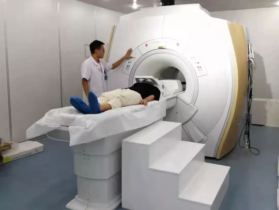 潍坊高新区人民医院高端1.5T MRI(磁共振)正式投入启用， 最新一代1.5T磁共振是何方“神器”？_检查
