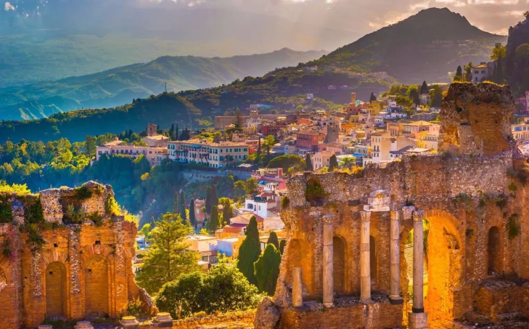 西西里,西西里壁纸,西西里岛陶尔米纳_大山谷图库