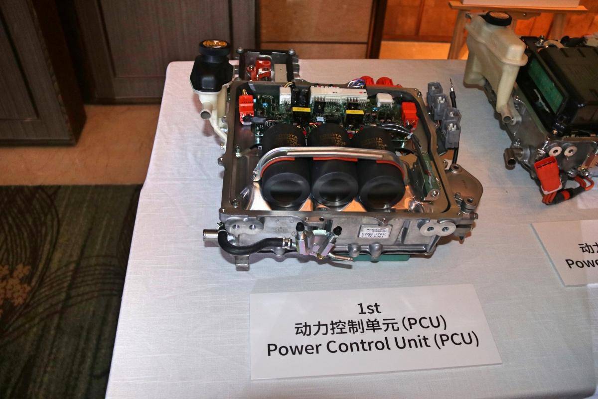 97年就造HEV的丰田，20年后造出了怎样的PHEV_搜狐汽车_搜狐网