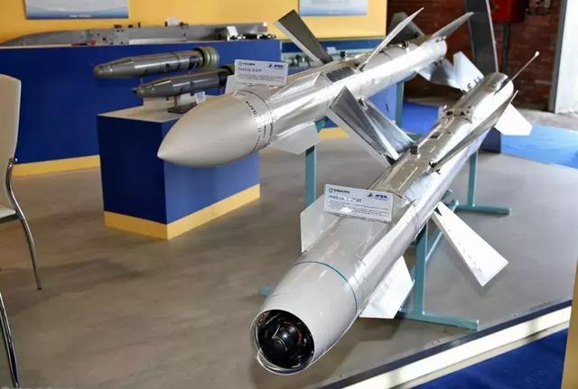 中印同时装备的R-27导弹性能如何？“空空火箭弹”真的一无是处？_空对空