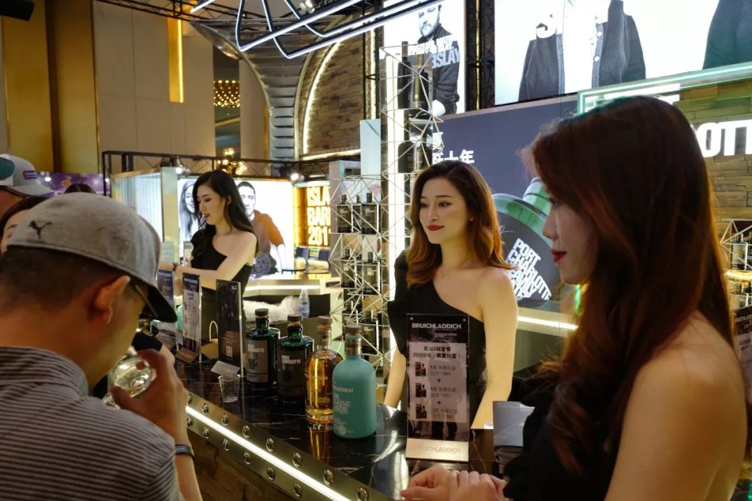 划重点！羊男的Whisky L! 2019初体验_展台