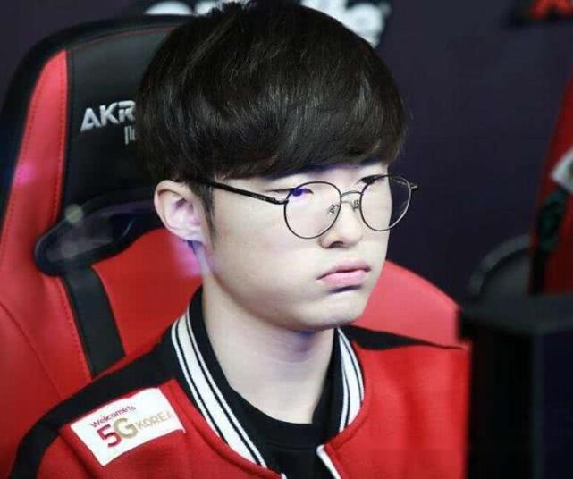 faker作息表曝光，合理安排训练时间，保证每天8小时睡眠_奇葩