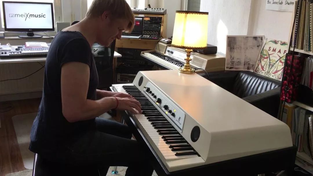 盘点那些用Fatar TP100全配重的键盘,最具代表性的是哪几款?_搜狐汽车_搜狐网