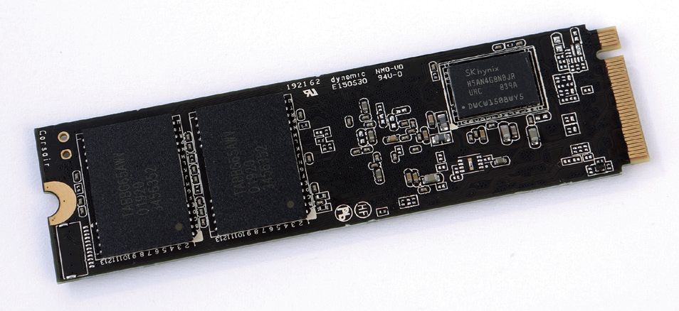 AS SSD分数轻松破8000！来看看你的SSD性能比它差多少？_散热器