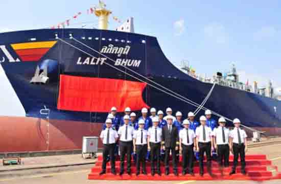 扬子江船业宏海箱运四艘1668TEU集装箱船圆满交付_搜狐汽车_搜狐网