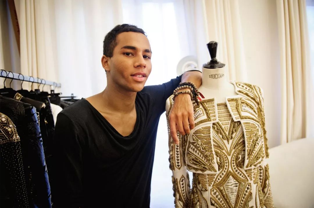 BALMAIN设计师官宣男友，祝福了！_Olivier