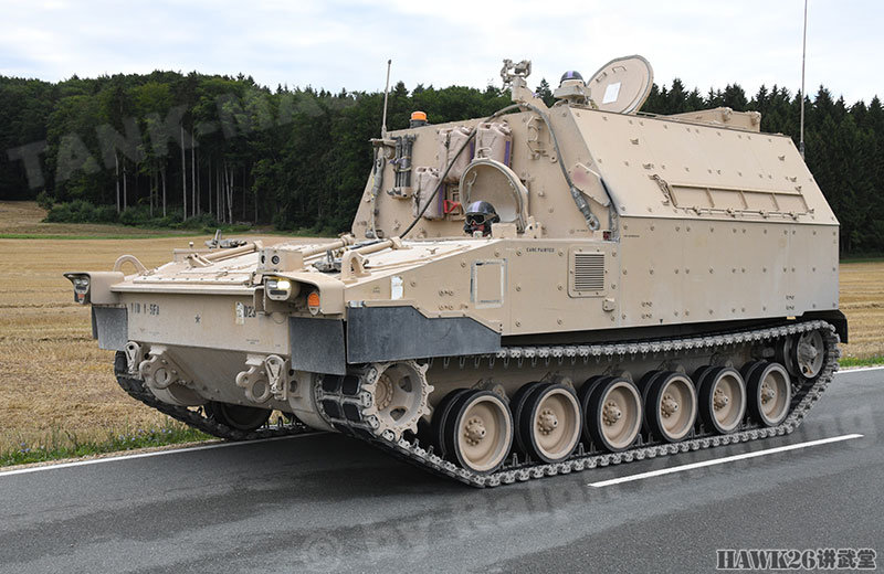 美军重装部队在德国机械化行军 M2步兵战车关键时刻“掉链子”_坦克