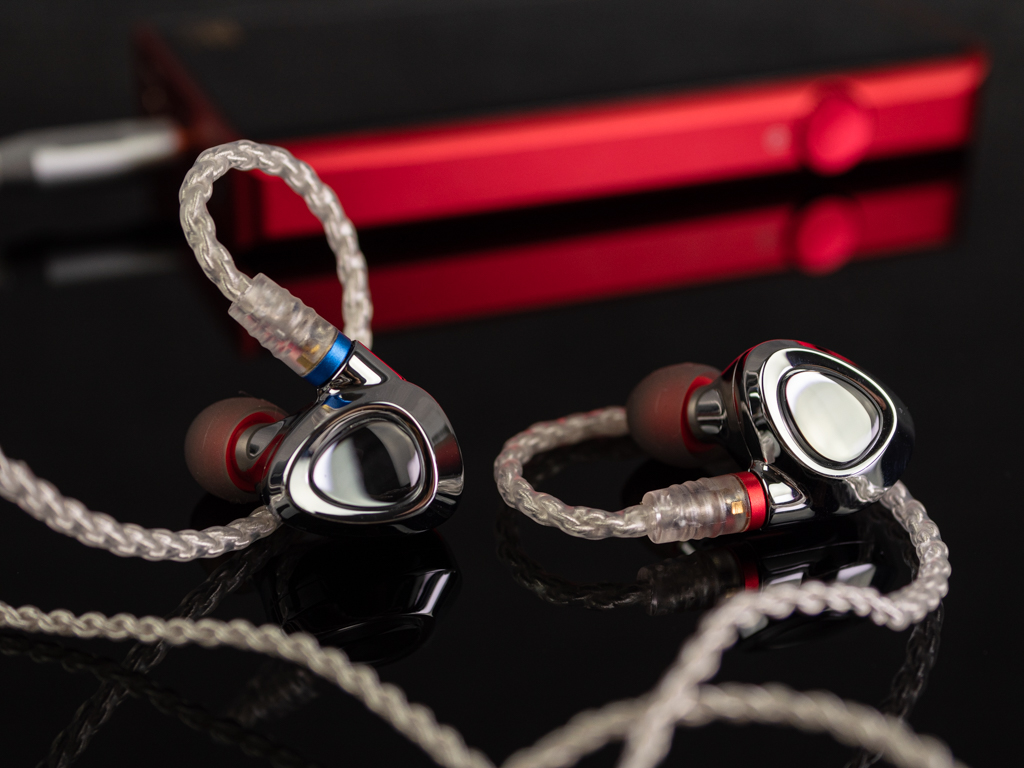 换妆也遮不住的真香，山灵ME500白金版简测_耳机