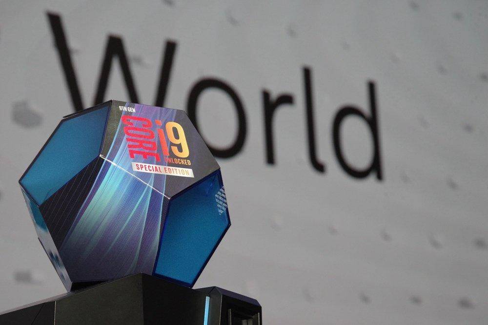 Intel九代酷睿i9-9900T处理器跑分曝光：功耗虽低，性能不差_频率